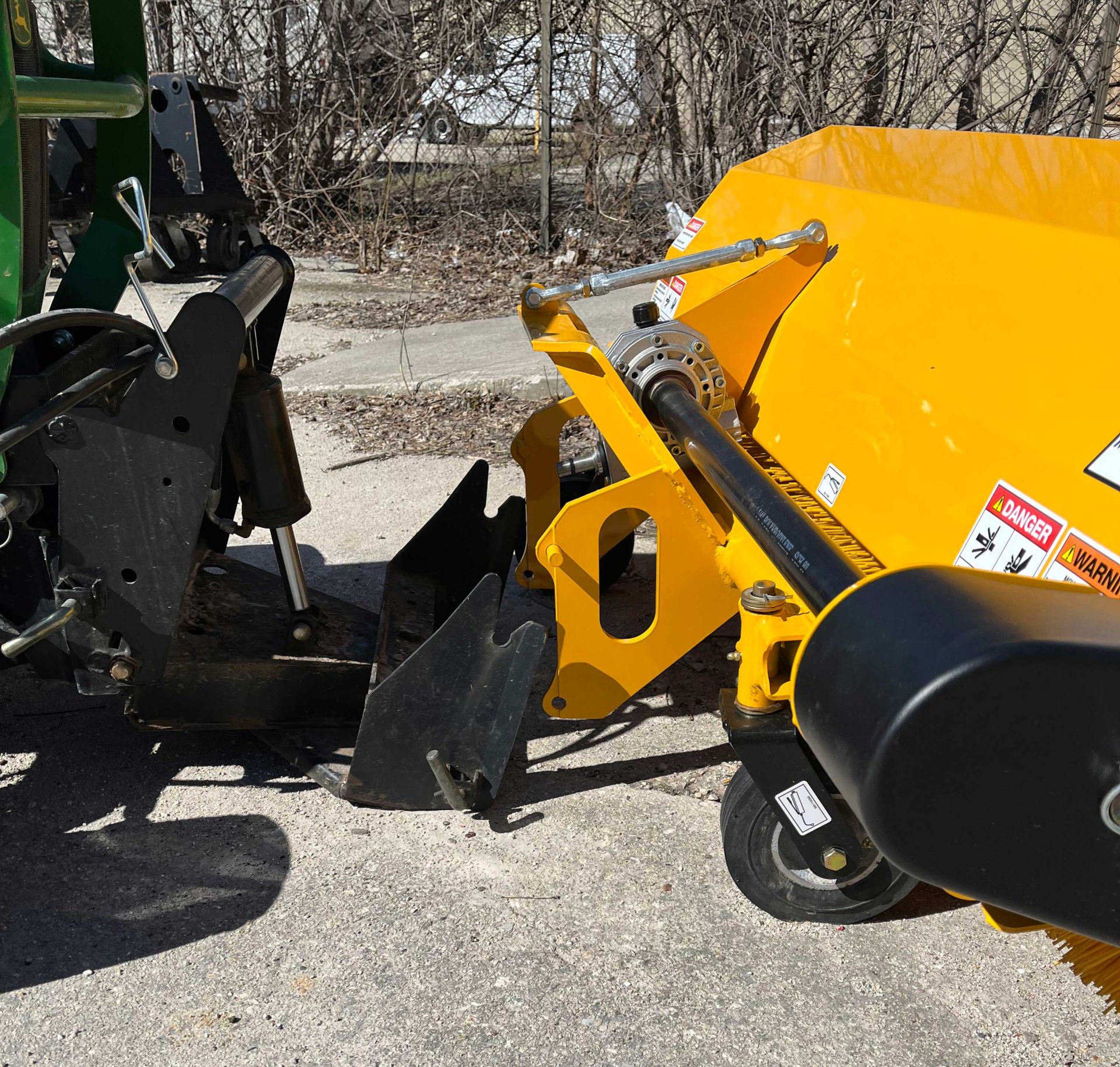 M-B Companies - MCT-JD1